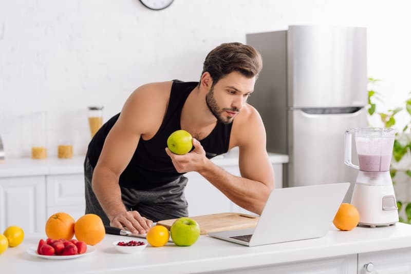 Barwnik koszenila – z jakich robaków powstaje barwnik E120 ...