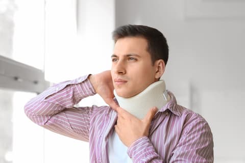 Osteofity kręgosłupa (osteofitoza) – przyczyny, objawy i leczenie ...