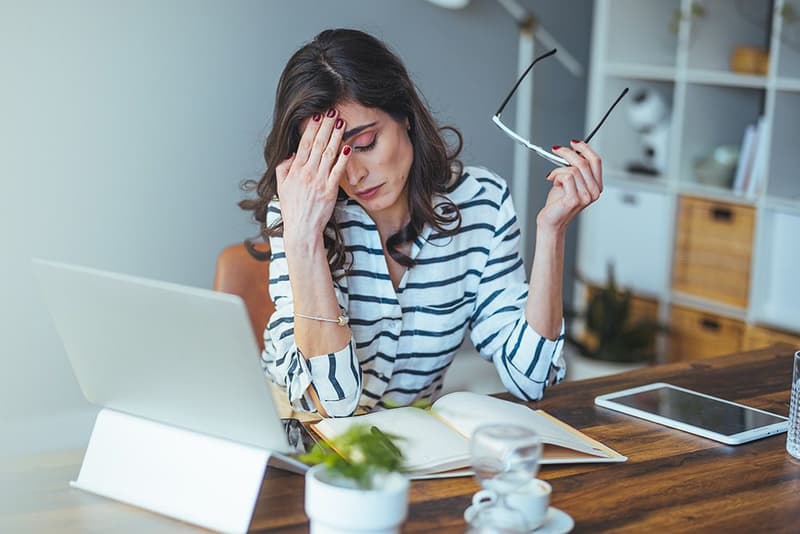 Hiperteloryzm – co to jest, jakie są objawy oczne, przyczyny i leczenie