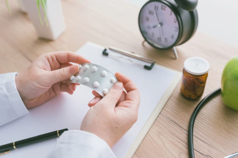 Osobowość paranoiczna – przyczyny, rodzaje, cechy, test, kryteria, leczenie